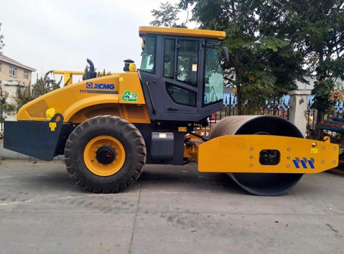 XD123 XCMG Double Drum Vibratory Road Roller 12 Ton
