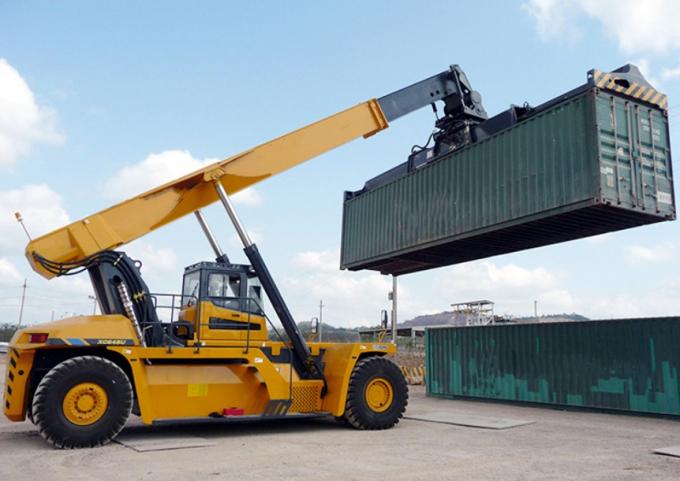 XCMG Forklift Container 45 Ton Handler Reach Stacker For Containers
